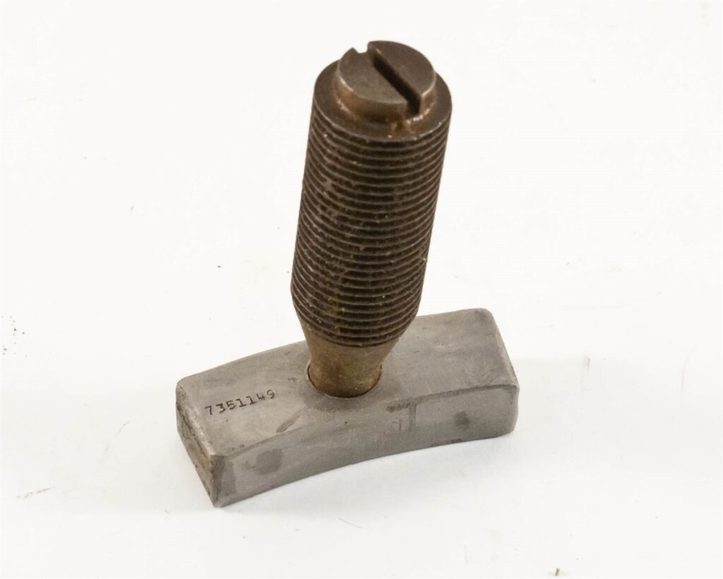 DIFFERENTIAL THRUST SCREW, DODGE